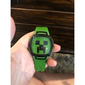 Minecraft | Jewelry | Minecraft Creeper Kids Digital Light Up Watch ...